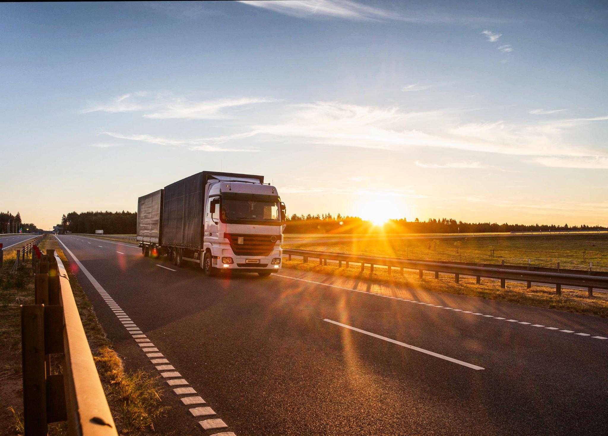 TXT ELD: How It Helps Trucking Companies Stay Competitive | TXT E Solutions